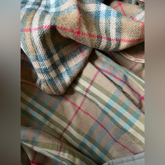 Burberry | Jackets & Coats | Burberry Classic Check Plaid Trench Coat ...